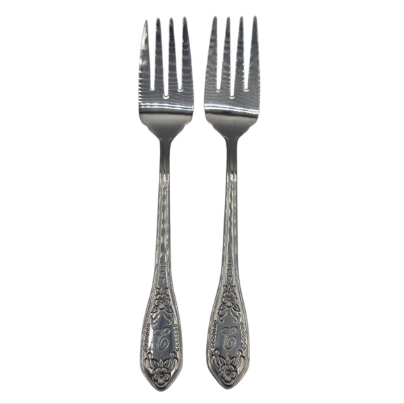 Custom Craft | Dining | Customcraft Stainless Monogramed C Forks Set 2 ...